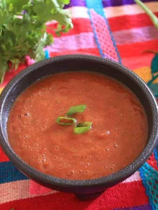 Mexican Red Salsa - Mamá Maggie's Kitchen