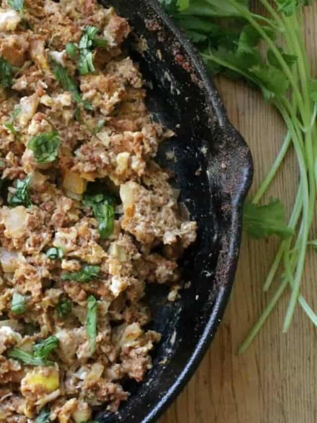 Huevos con chorizo - Mamá Maggie's Kitchen