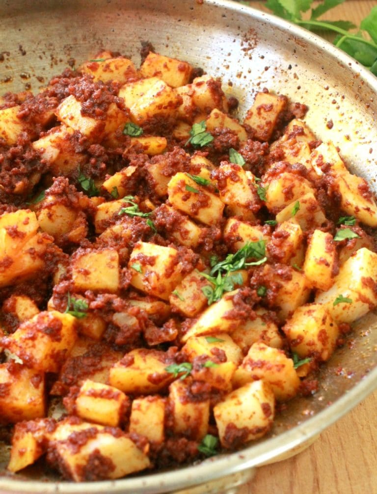 Chorizo con Papas, or Mexican Chorizo with Potatoes + VIDEO