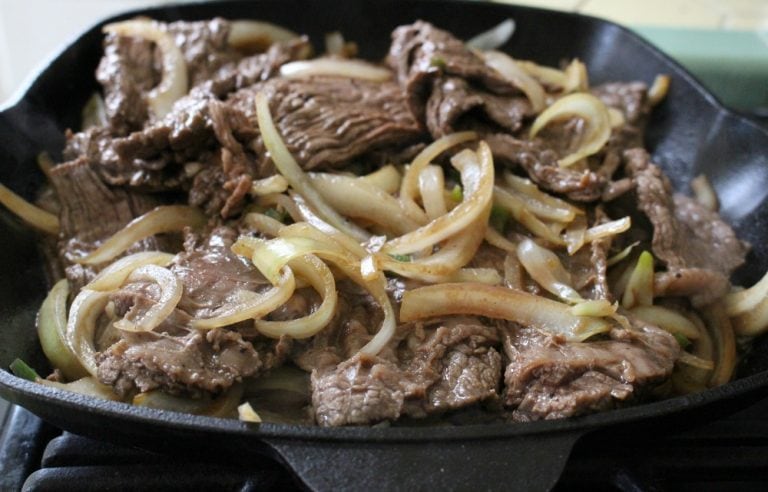 Bistec Encebollado (Mexican-Style Steak and Onions)