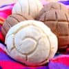 Conchas (Mexican Sweet Bread) + VIDEO - Mamá Maggie's Kitchen
