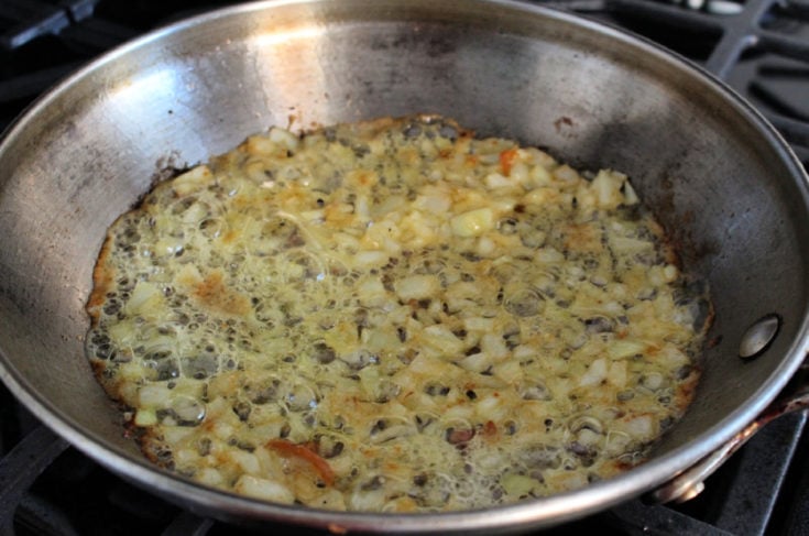 Pollo en Crema (Creamy Chicken) - Mamá Maggie's Kitchen