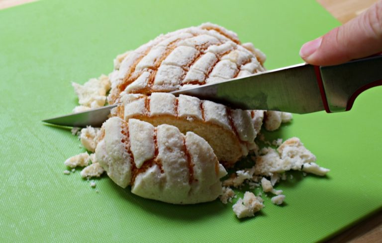 Conchas Bread Pudding (Capirotada de Conchas) + VIDEO - Mamá Maggie's ...