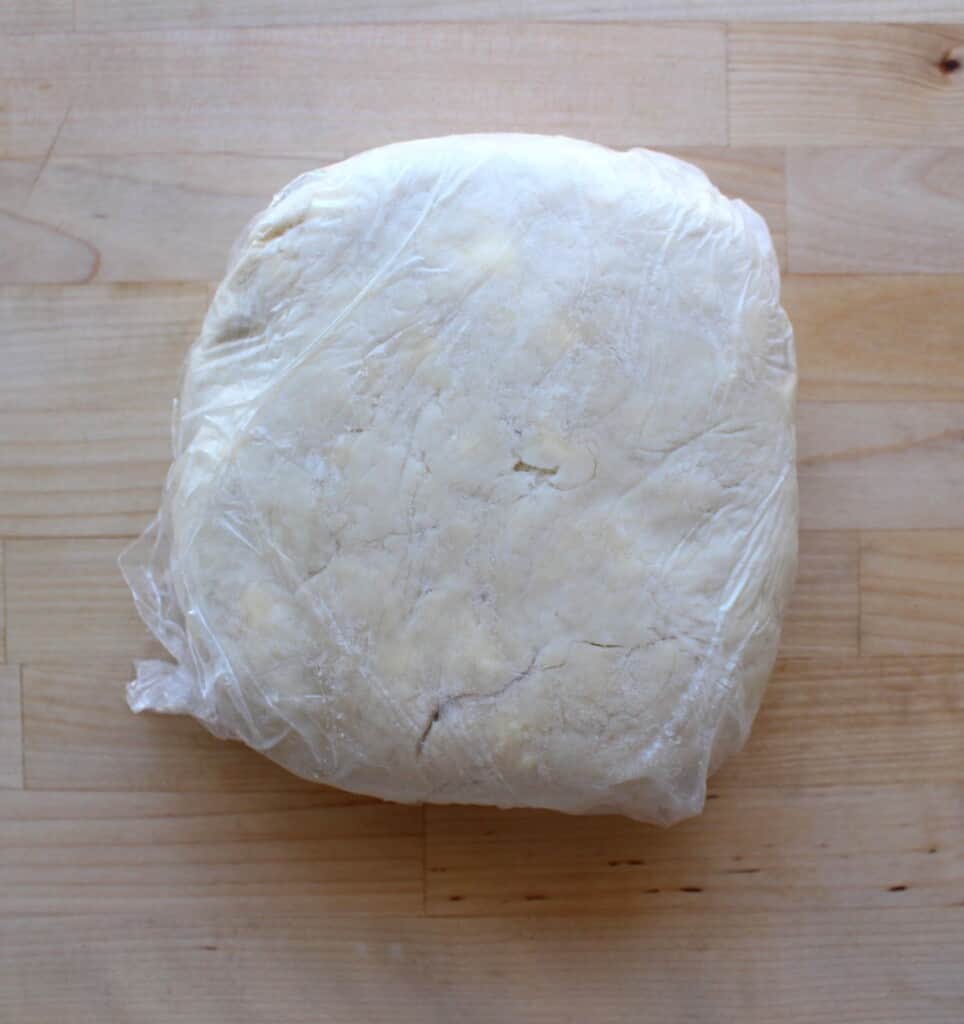 Apple Empanadas - Mamá Maggie's Kitchen