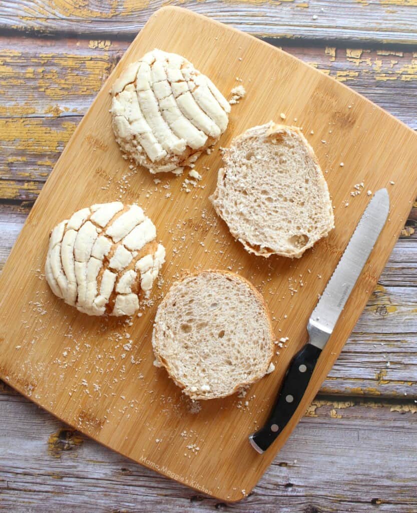 Nutella Stuffed Conchas - Mamá Maggie's Kitchen