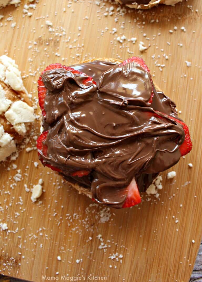 Nutella Stuffed Conchas - Mamá Maggie's Kitchen