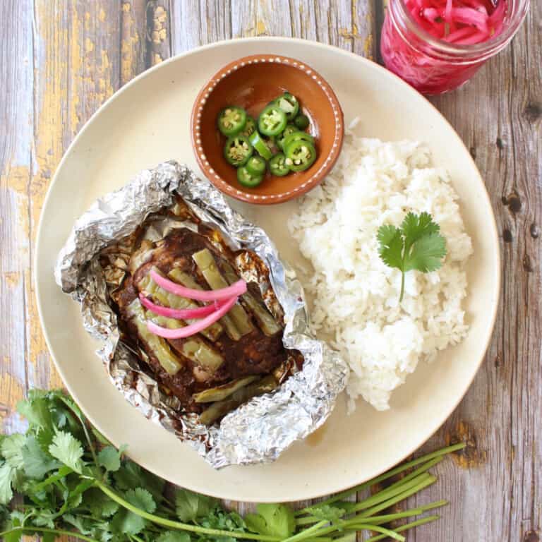 Mixiotes de Pollo - Mamá Maggie's Kitchen