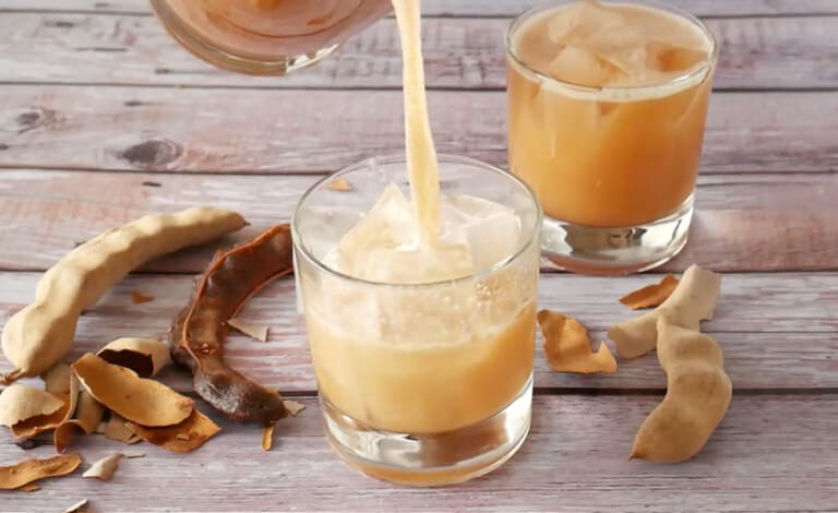 Agua de Tamarindo (Tamarindo Drink) + VIDEO