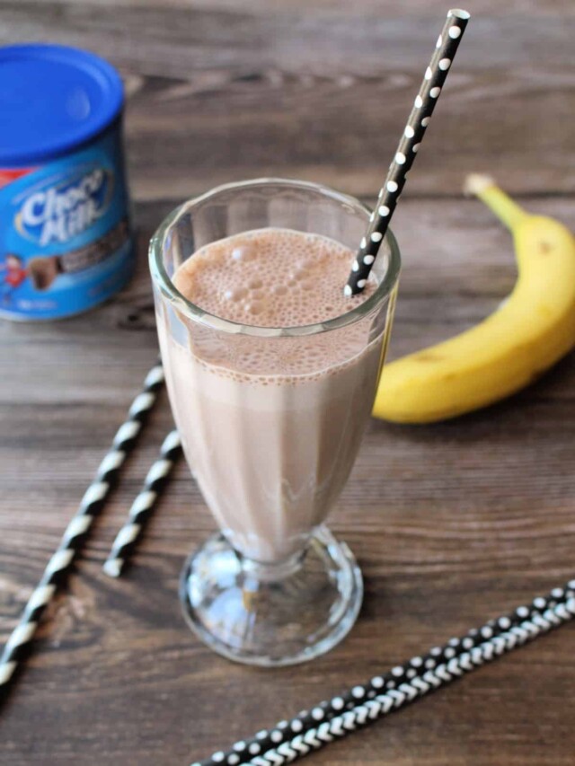 Chocomil (Mexican Chocolate Milk) - Mamá Maggie's Kitchen