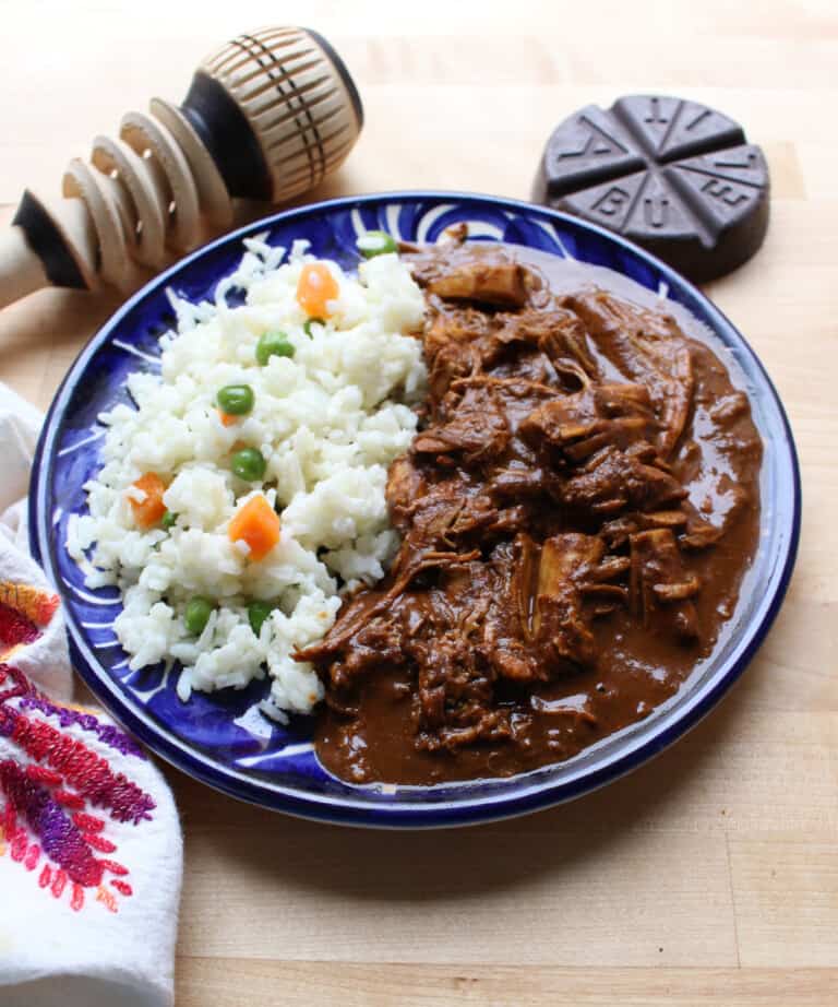 Easy Turkey Mole - Mamá Maggie's Kitchen