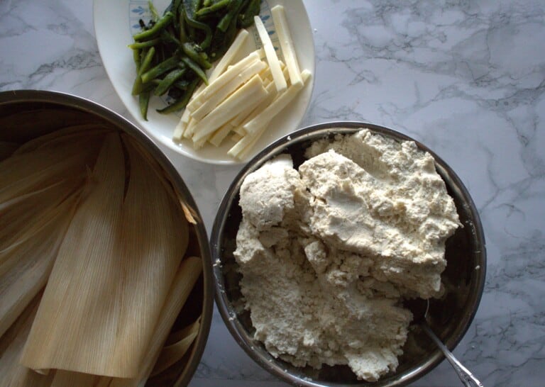 Tamales de Rajas con Queso - Mamá Maggie's Kitchen