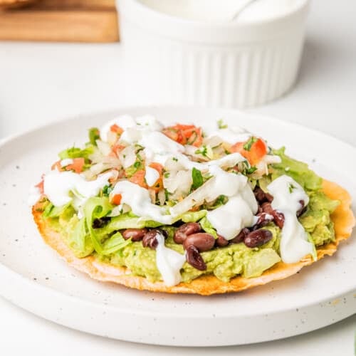 Tostaguac (Guacamole Tostadas)
