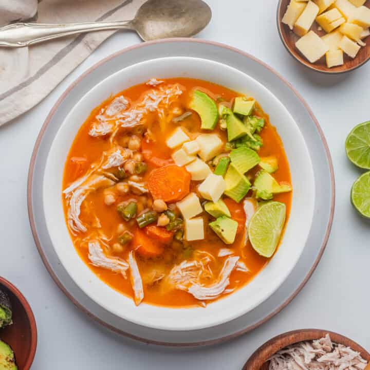 Caldo Tlalpeño - Mamá Maggie's Kitchen