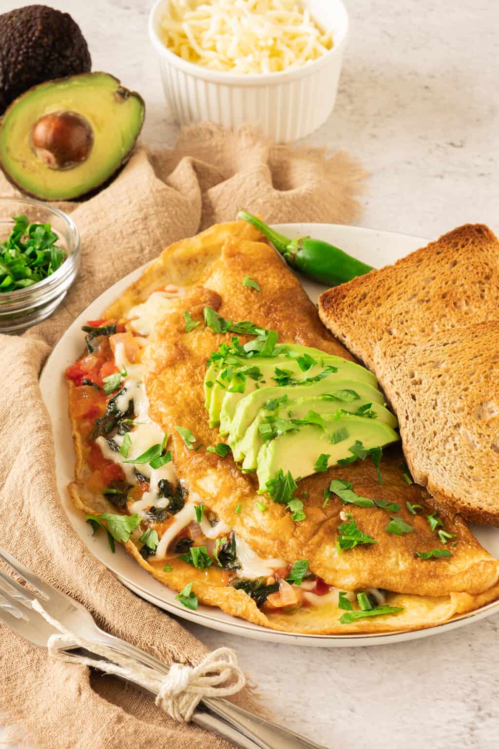 California Omelette - Mamá Maggie's Kitchen