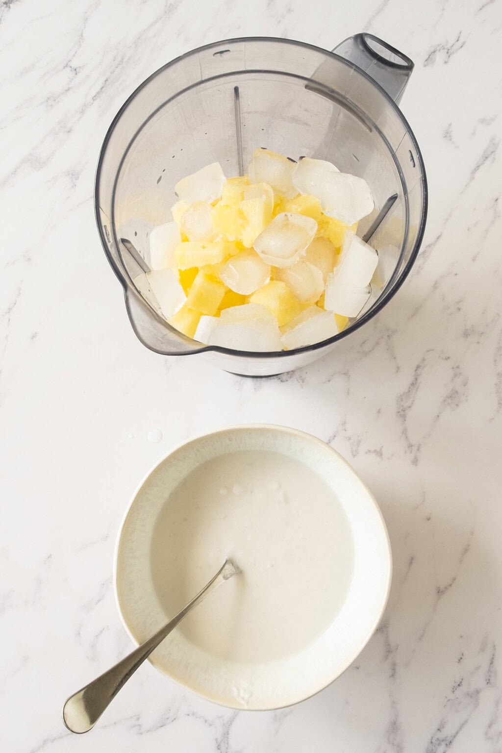 Piña Colada Smoothie - Mamá Maggie's Kitchen