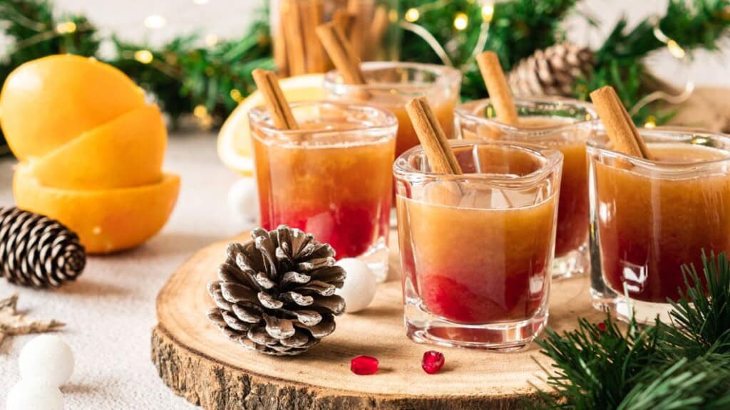 Christmas Ginger Syrup Cocktail - Mamá Maggie's Kitchen