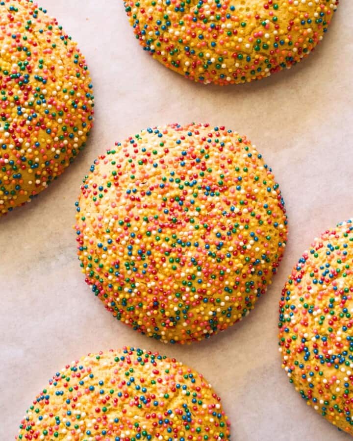 Mexican Sprinkle Cookies - Mamá Maggie's Kitchen