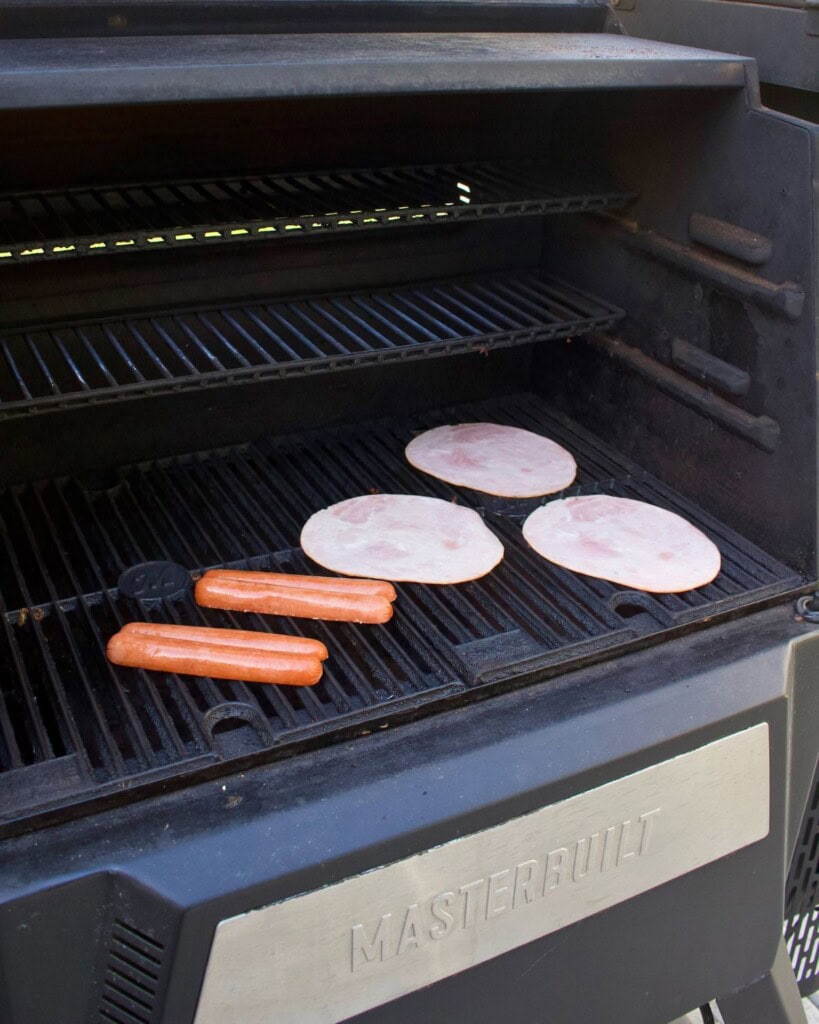 Mexican Burger - Mamá Maggie's Kitchen