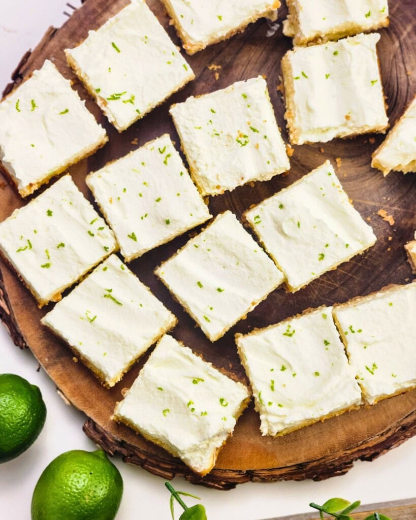 Key Lime Pie Bars Recipe - Mamá Maggie's Kitchen